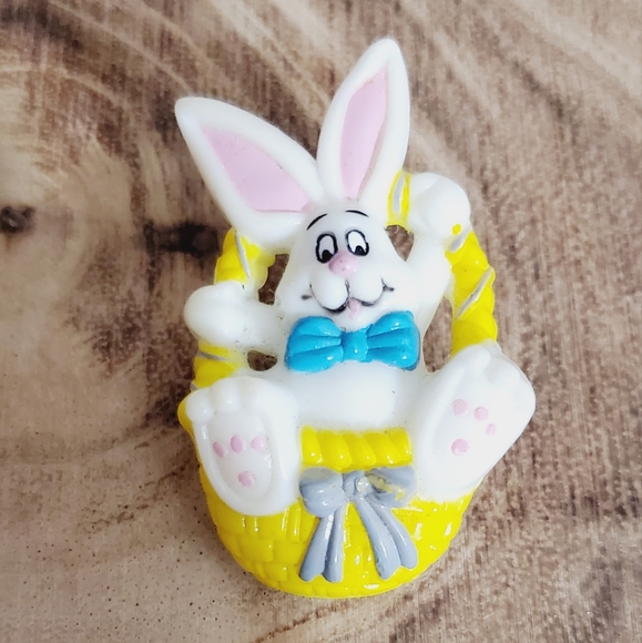 Vintage | Jewelry | Vintage Easter Bunny Rabbit Brooch Acrylic Plastic ...
